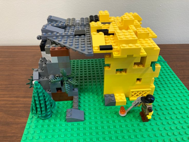 Lego Challenge–Mirror Worlds – The Lego Librarian